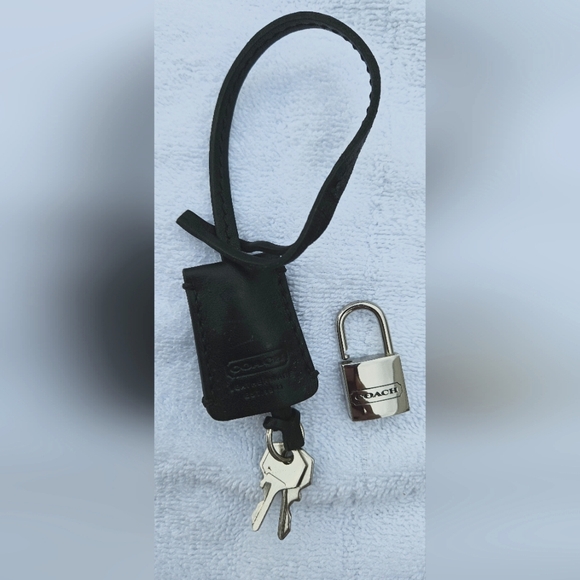 Coach | Accessories | Coach Mini Silver Lock With 2 Keys And Leather ...